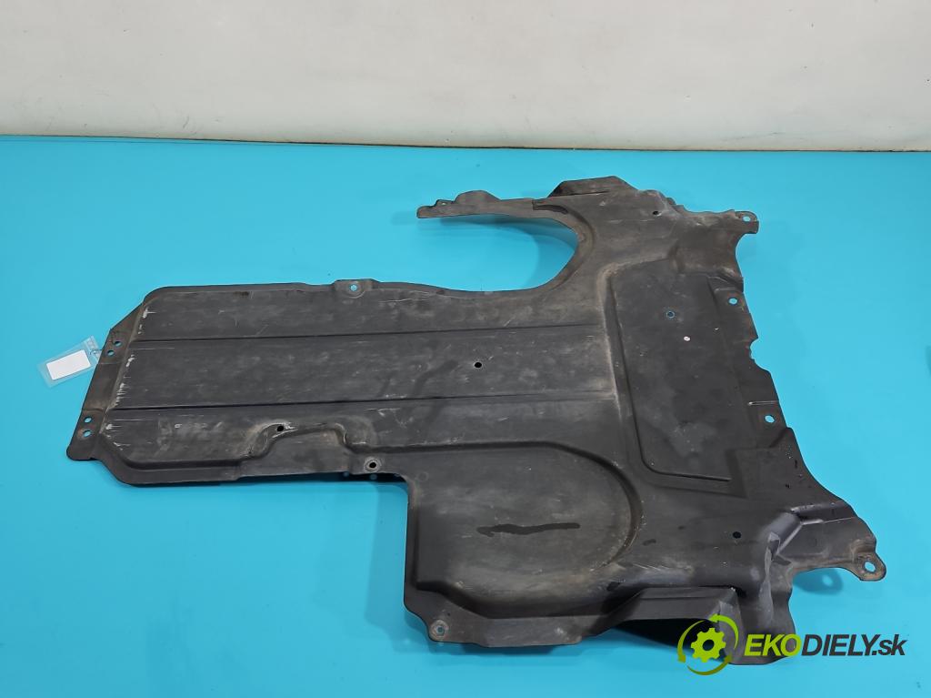 Mercedes C W205 2014–2021 2.0 16V 184 hp automatic 135 kW 1991 cm3 4 ...