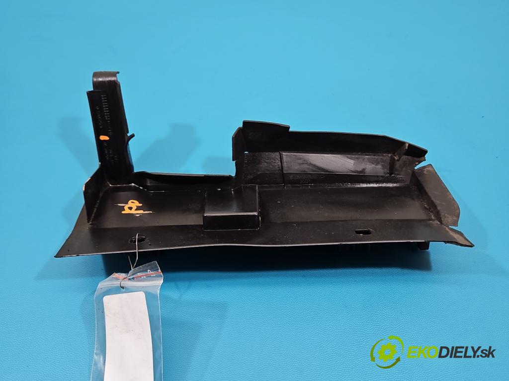 Mercedes A W176 2012-2018 1.5 CDI 109 hp manual 80 kW 1461 cm3 5- kryt ...