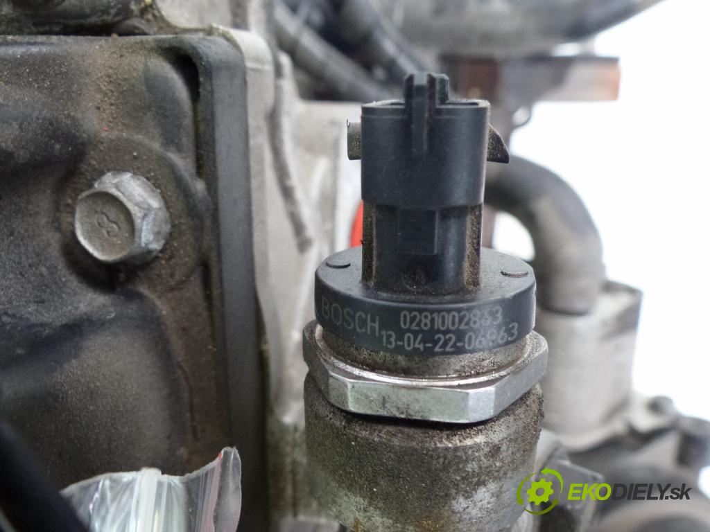 Hyundai I40 1.7 CRDi 136 HP 100 kW 1700 cm3 Lišta vstrekovacia ...