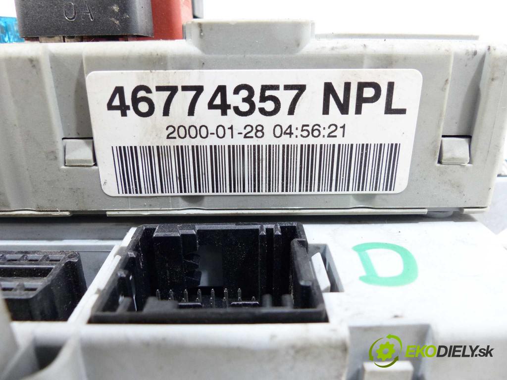 Fiat Punto II 1999-2010 1.2 8V 60 HP 44 kW 1200 cm3 Skrinka poistková (Poistkové skrinky ...