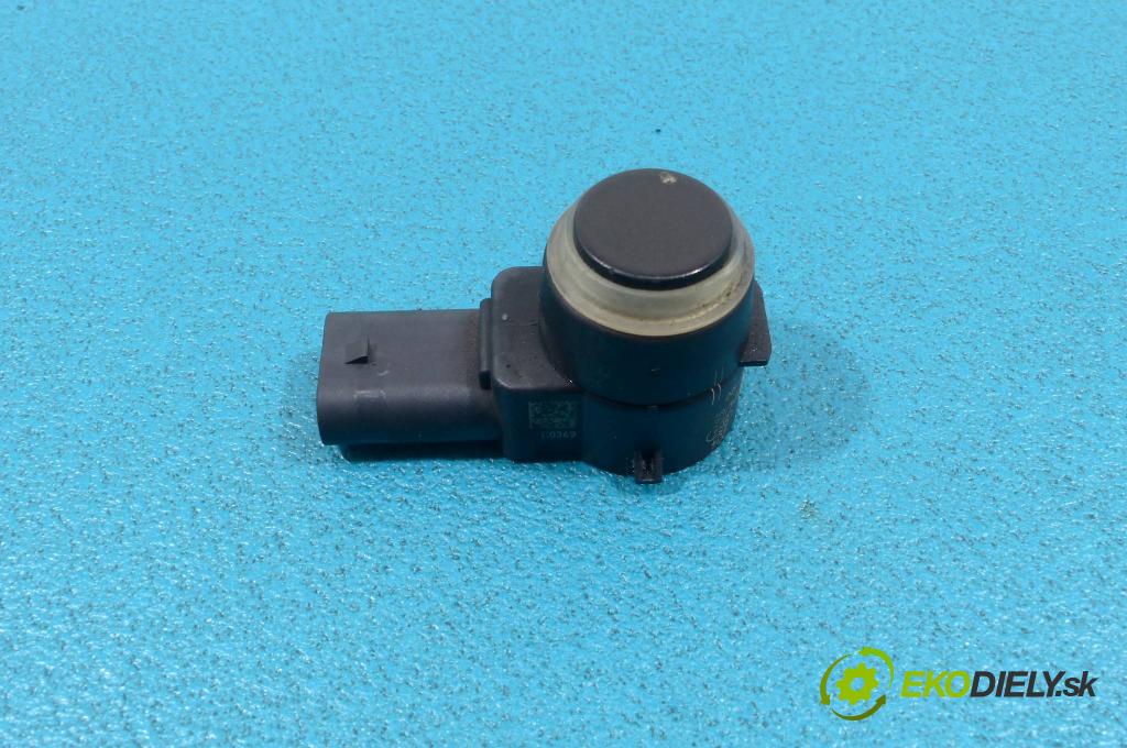 Mercedes S W221 05-13 3.0 CDI 235 HP automatic 173 kW 2987 cm3 Snímač ...