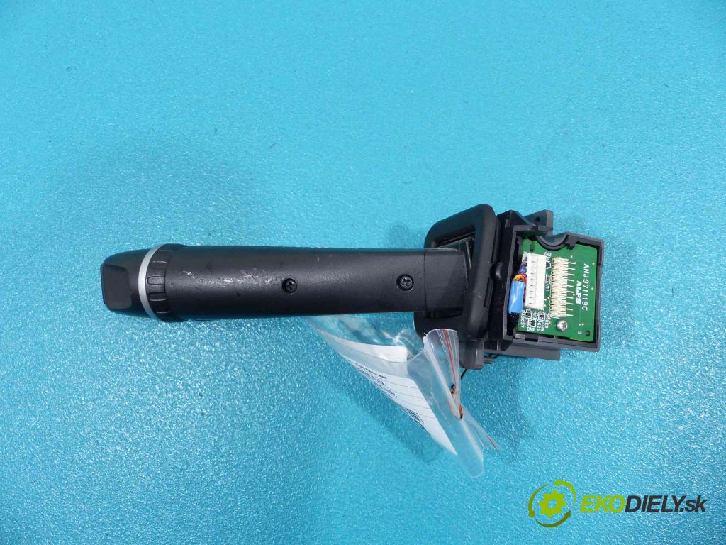 Volvo XC90 I 2002-2014 2.4 d5 200 HP automatic 147 kW 2400 cm3 Prepínač ...