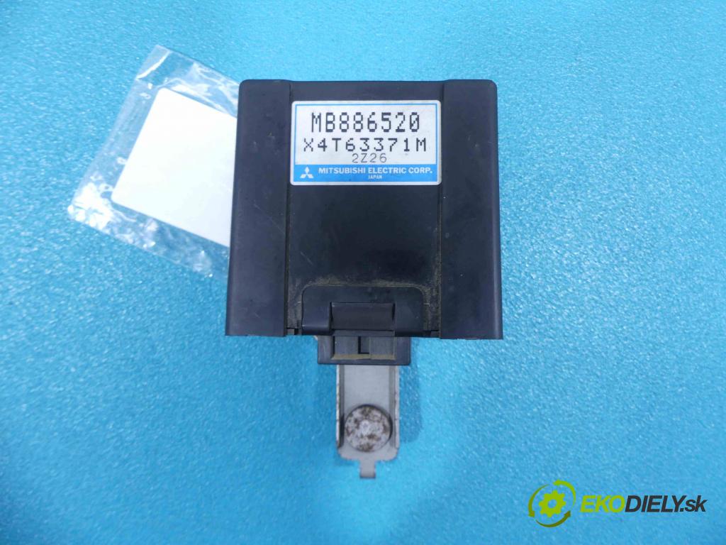 Mitsubishi Pajero II 1991-1999 2.5 TD 101 hp manual 74 kW 2477 cm3 ...