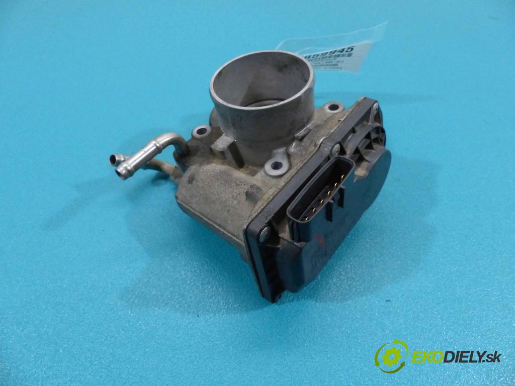 Toyota Yaris II 2005-2011 1.3 VVTI 101 HP manual 74 kW 1329 cm3 ...