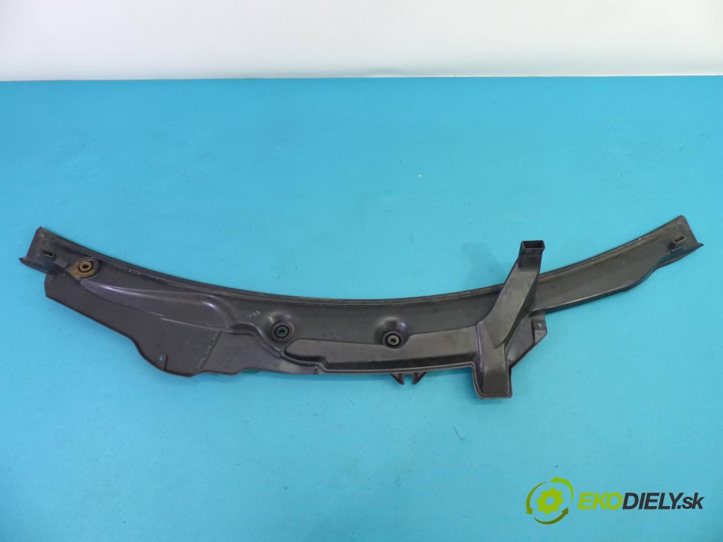 Mercedes R W251 2005-2013 3.5 V6 272 hp automatic 200 kW 3498 cm3 ...