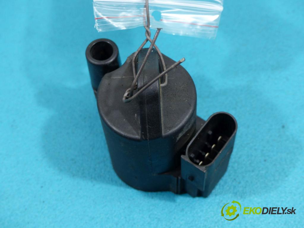 Mercedes E C207/ A207 3.5 CGI 292km automatic 215 kW 3498 cm3 Cievka ...