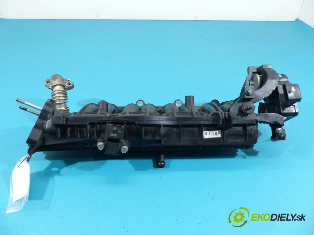 Hyundai I40 1.7 CRDi 141 hp automatic 104 kW 1685 cm3 potrubí sání ...