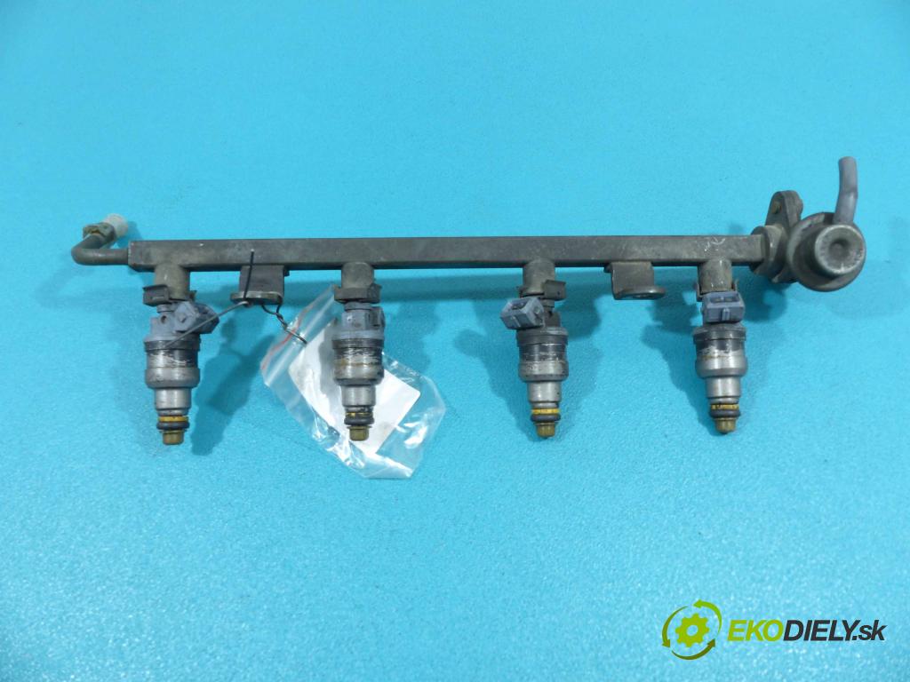 Peugeot 306 1.6 8V - 98 HP automatic 72 kW 1587 cm3 5- vstrekovač ...