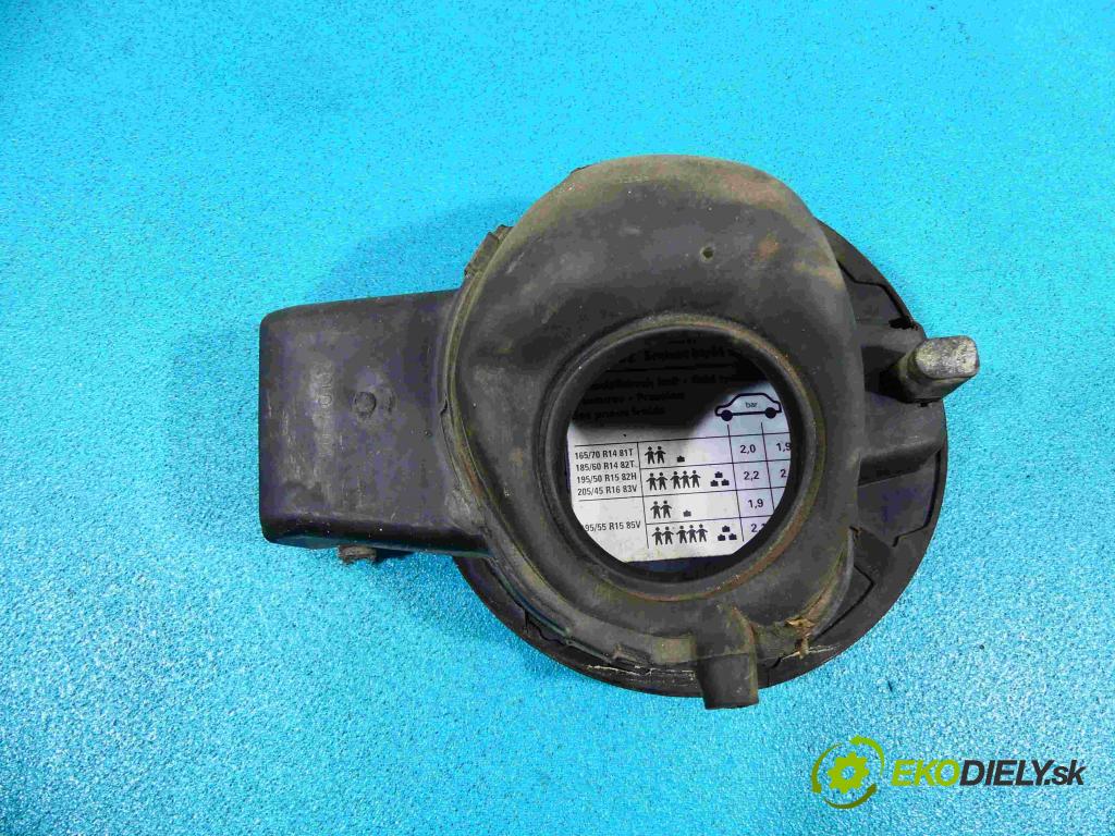 Vw Polo IV 9N 2001-2009 1.2 12V 64 HP manual 47 kW 1198 cm3 5- Dvierka ...