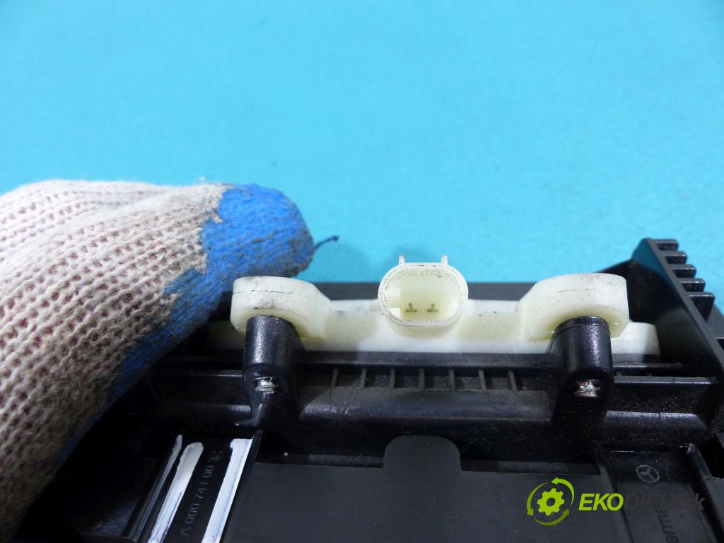 Mercedes E W212 2009-2016 2,2.0 CDI 136 HP automatic 100 kW 2143 cm3 4 ...