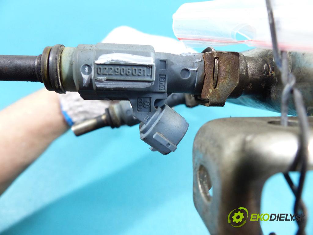 Vw Phaeton 3.2 V6 241km automatic 177 kW 3189 cm3 4- vstřikovač ...