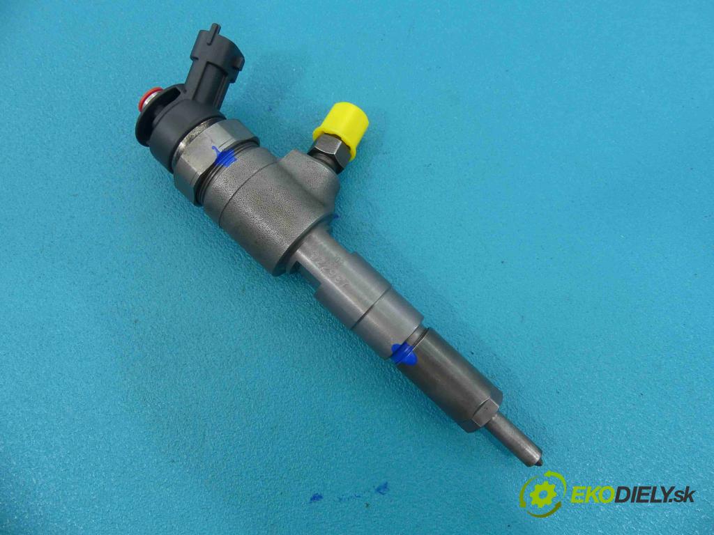 Peugeot 206 1.4 hdi 68 hp manual 50 kW 1398 cm3 5- vstřikovač ...