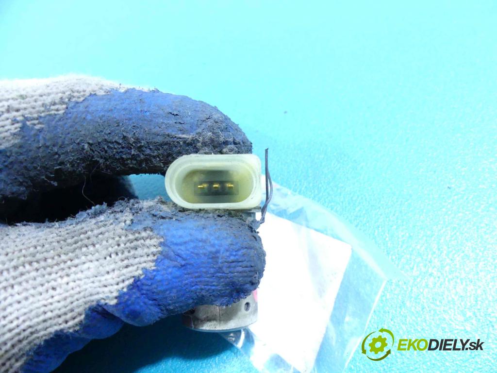 Audi A8 D3 2002-2009 4.0 TDI 275 HP automatic 202 kW 3936 cm3 4- snímač ...