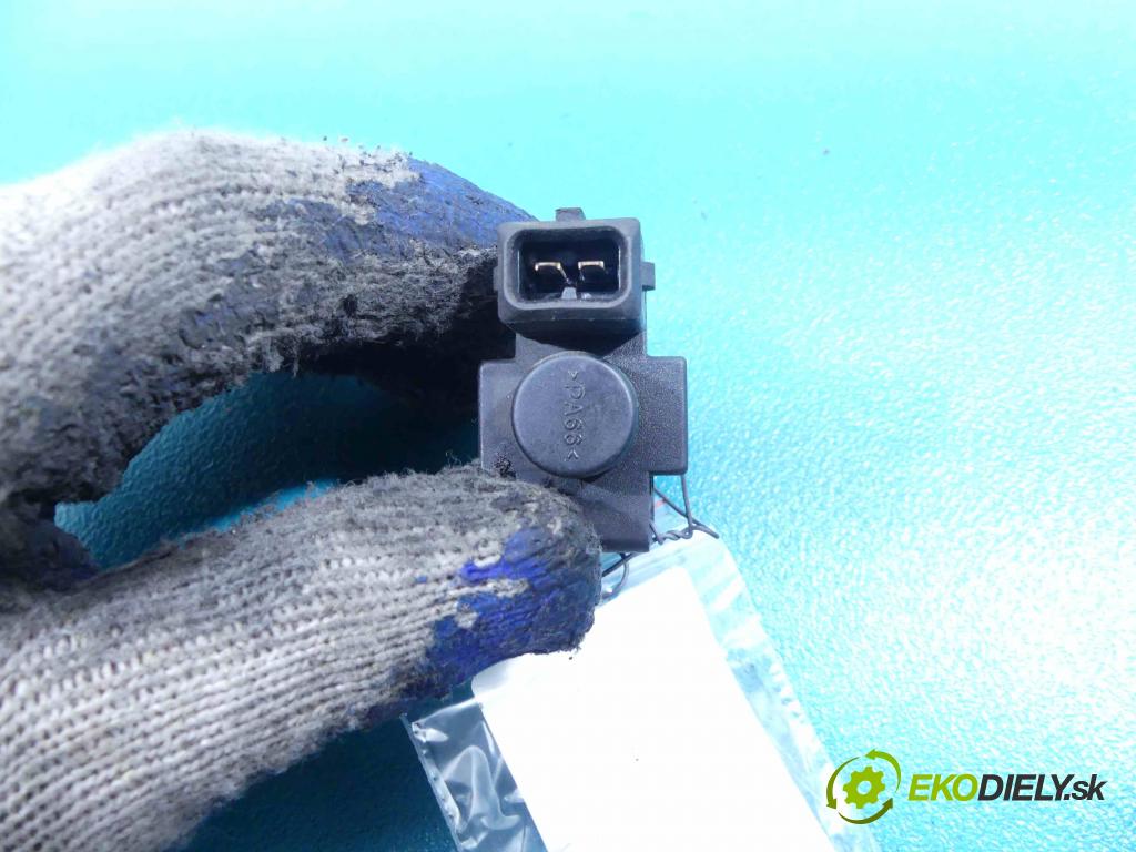 Audi A8 D3 2002-2009 4.2 V8 334KM automatic 246 kW 4172 cm3 4- ventil ...