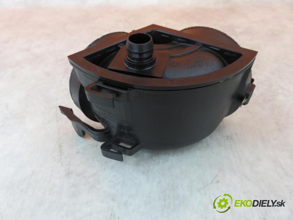 MERCEDES BENZ R R 500 4-MATIC M 113.971 automatic 7 - 4X4 225 kW 306 km ...