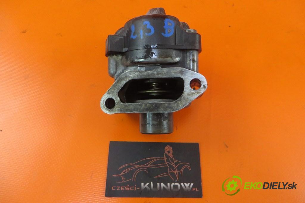 MERCEDES BENZ 123. 230 (123.023) M 115.954 80 kW 109 km Obal termostatu ...