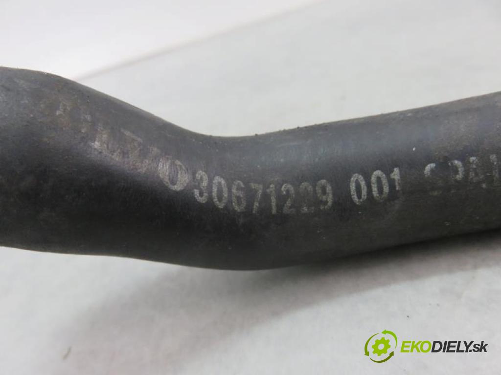 VOLVO XC90 2.9 T6 TWIN TURBO B 6294 T automatic 4- stupňová 4X4 200 kW ...