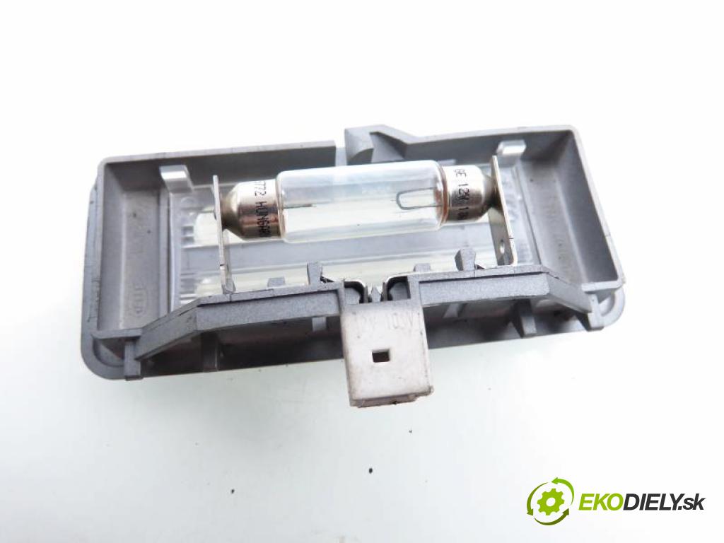 BMW 7 E65,E66 Plast farba šedá , Kocka, vložka 2 pin , | EkoDiely.sk