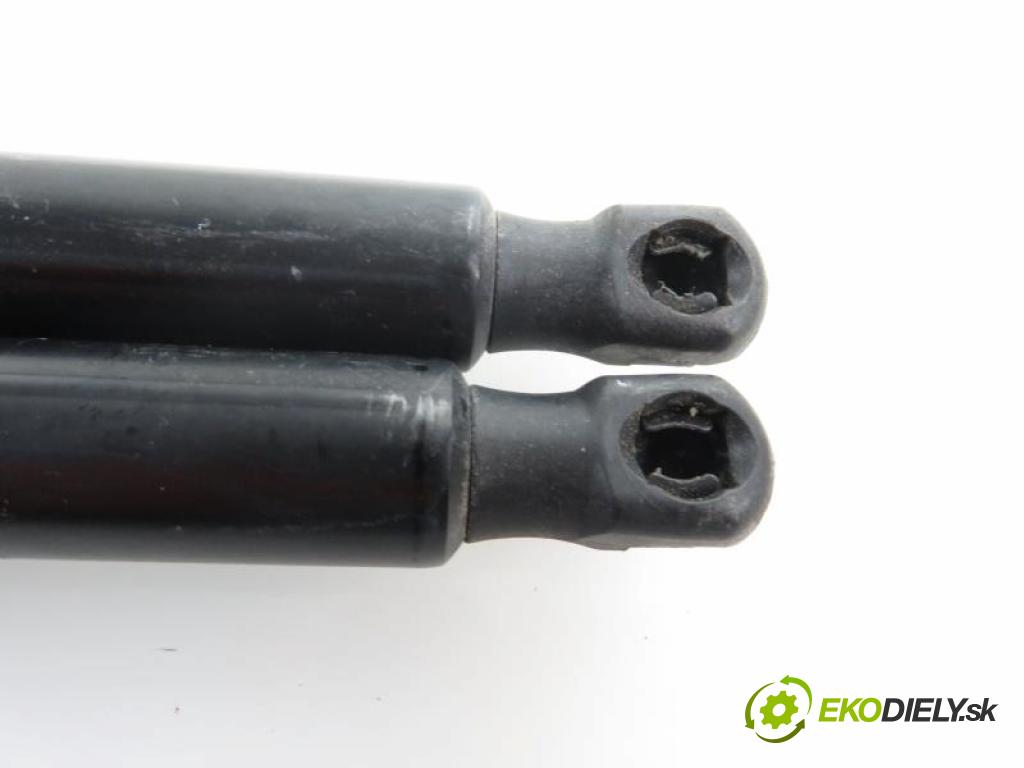 MERCEDES-BENZ B W245 FL MINIVAN 2009 2,00 Siłowniki 1991,00 Teleskopy ...