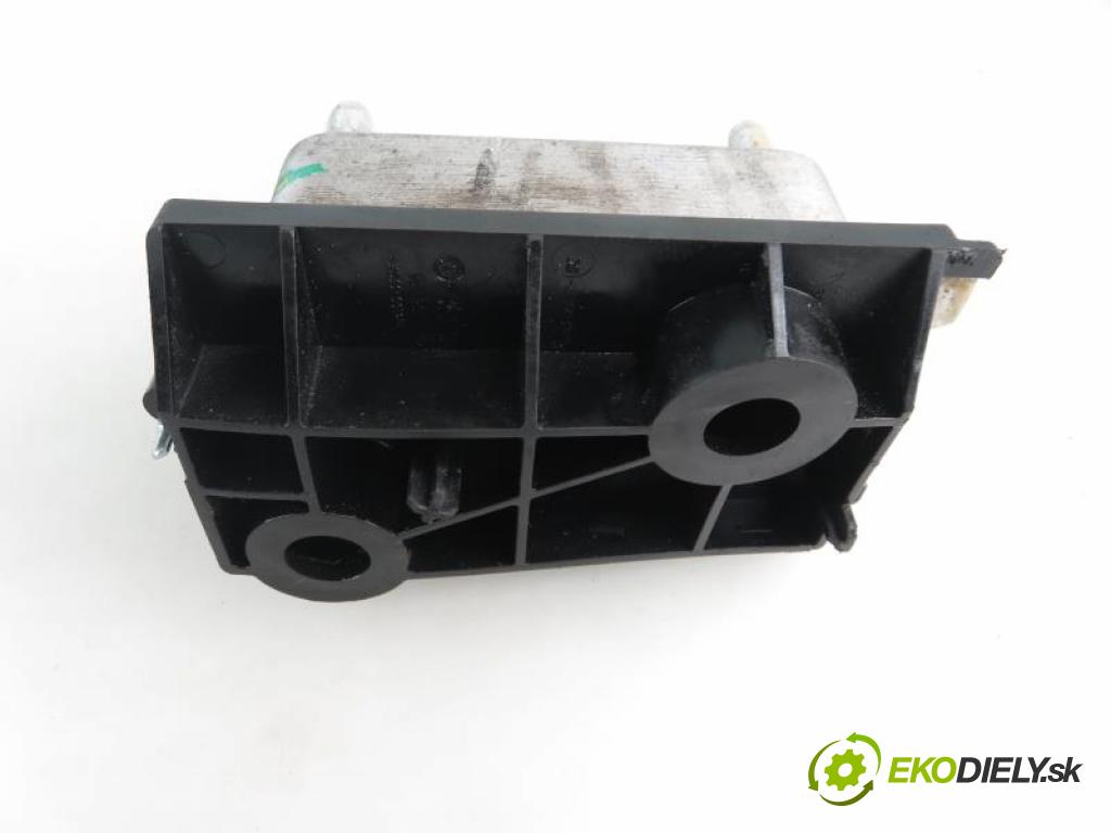 JAGUAR XF I (X250) 5.0 V8 508PN automatic 6 stupňová 283 kW 385 km ...