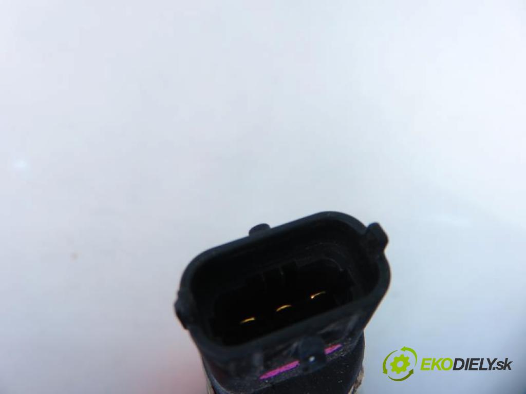 TOYOTA COROLLA E12 1.4 D 1ND-TV manual 5 stupňová 66 kW 90 km lišta ...