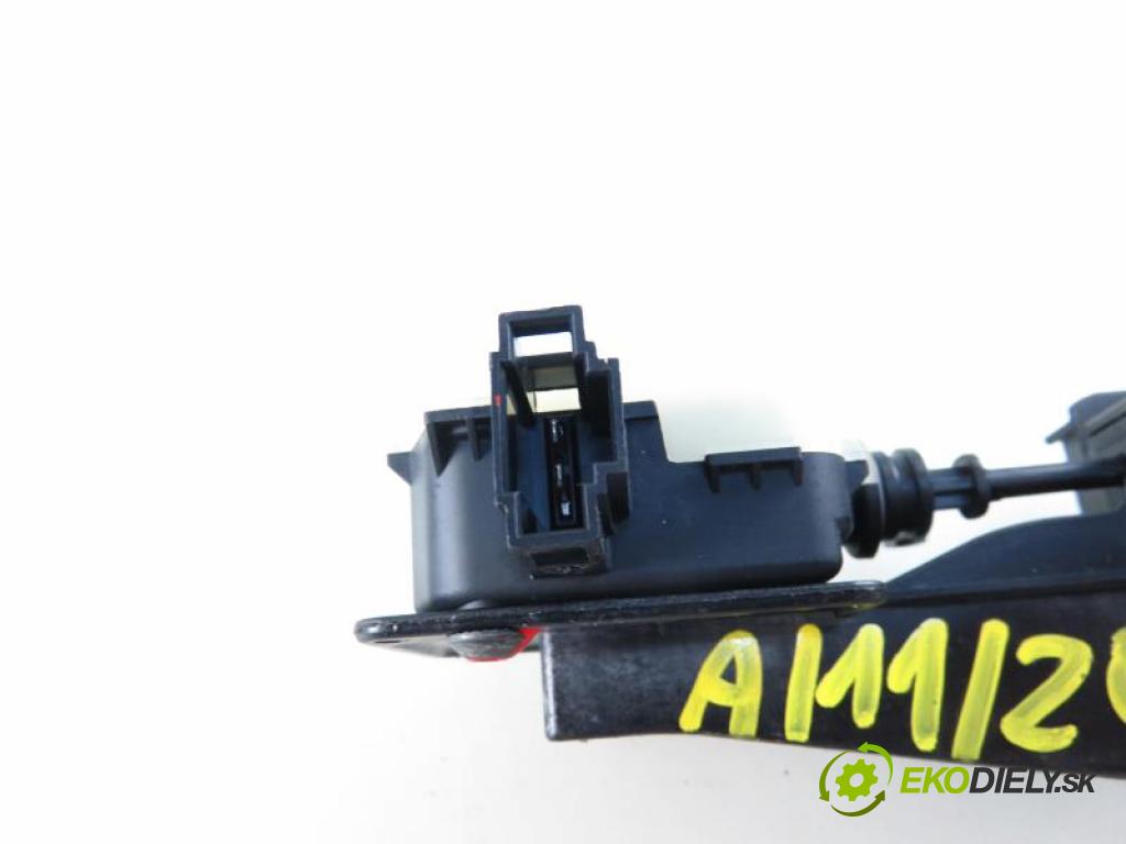 MERCEDES-BENZ KLASA GL (X164) SUV 2007 3996,00 Zamki i siłowniki 3996 ...