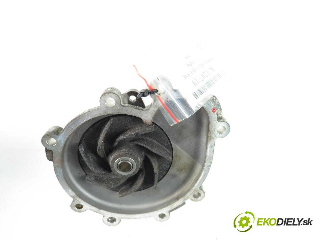 PORSCHE CAYENNE (9PA) SUV 2004 4511,00 Pompy wody 4511,00 pumpa vody ...