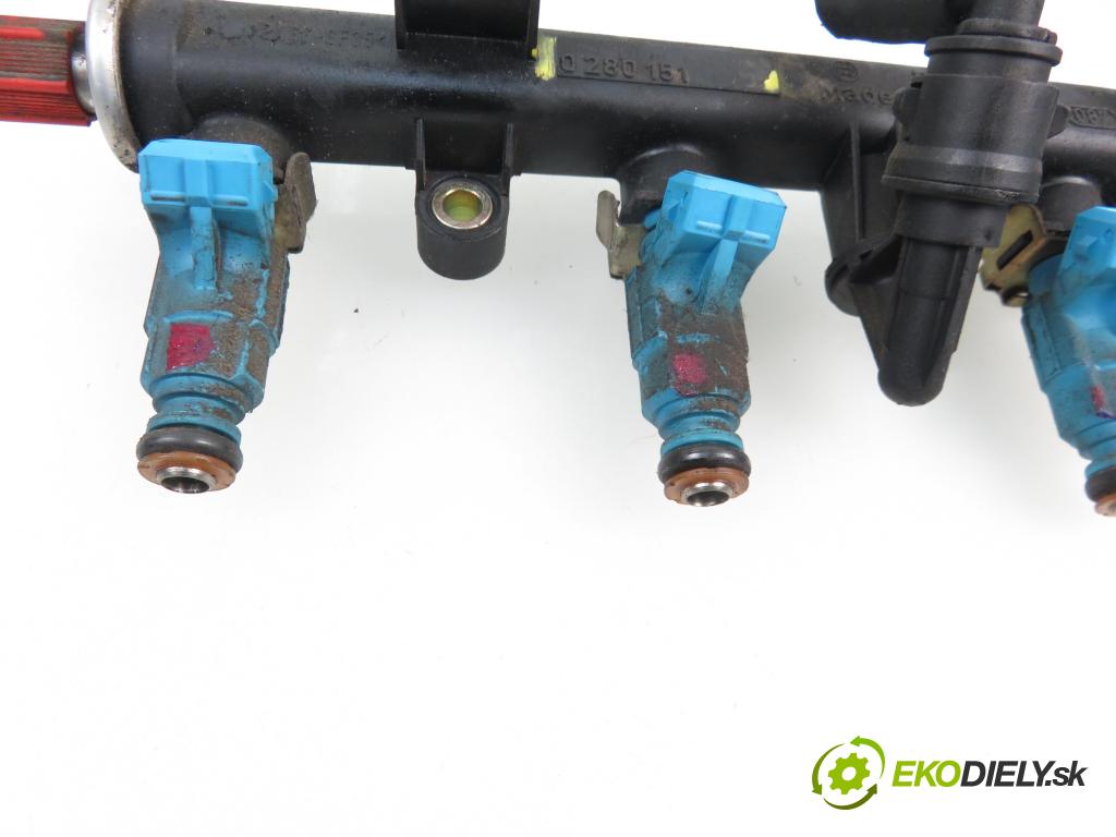 FIAT SIENA (178_) / ALBEA SEDAN 2004 1242,00 Listwy wtryskowe 1242,00 ...