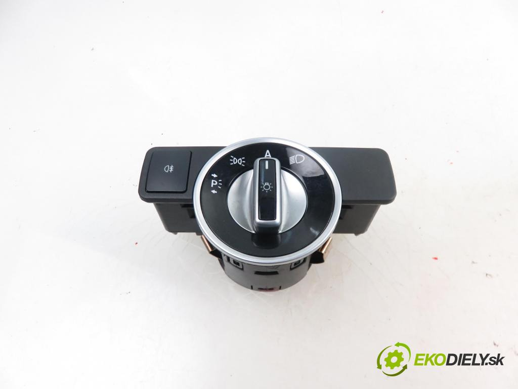 MERCEDES-BENZ KLASA E coupe (C207) COUPE 2010 3498,00 Panele sterowania ...