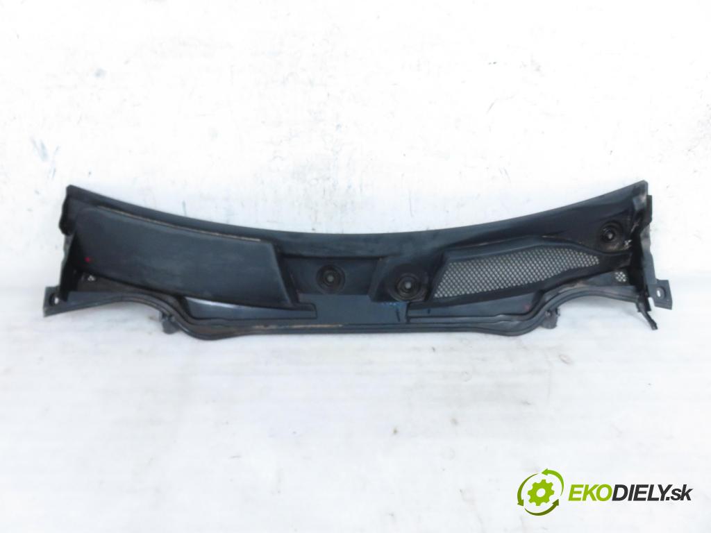 MERCEDES-BENZ CLA coupe (C117) COUPE 2013 2143,00 Podszybia 2143,00 ...