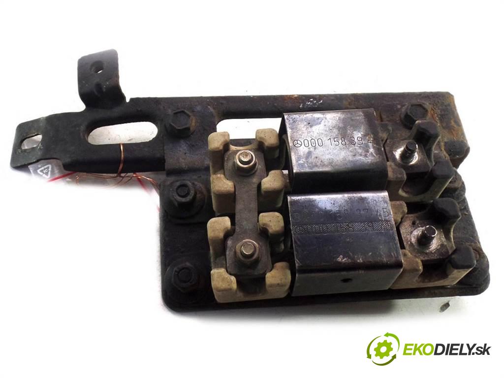 Mercedes-Benz W140 1993 SEDAN 4D 3.2B 231KM 91-98 3200 modul řídící ...