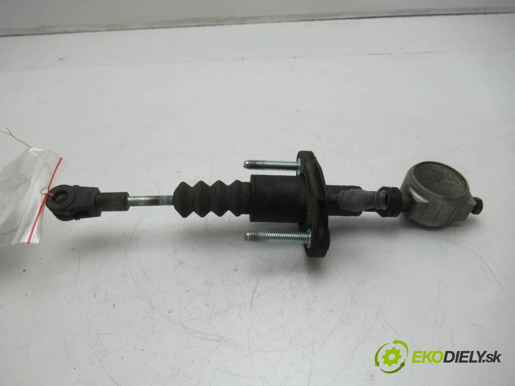 Opel Zafira A 2000 1.8B 16V 116KM 99-05 1800 Spojkový valec pumpa ...