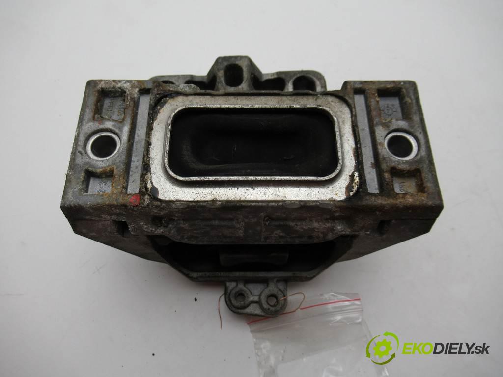 Volkswagen Golf IV 1998 HATCHBACK 5D 1.4B 75KM 97-03 1400 AirBag Motor ...