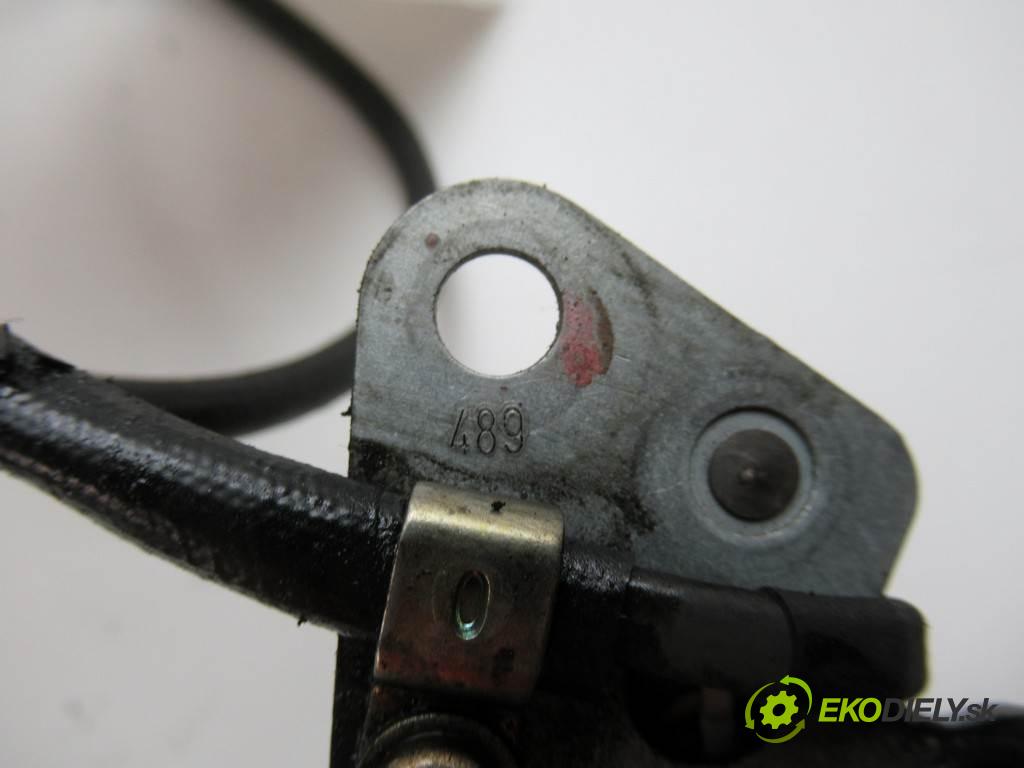 Opel Signum 2005 88 kw KOMBI 5D 1.9CDTI 120KM 03-05 1900 snímač pozice ...