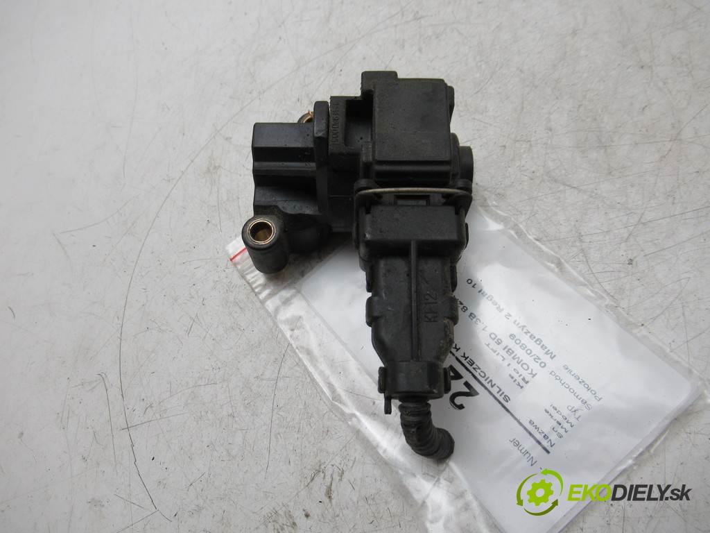 Kia Rio I LIFT 2004 60 kw KOMBI 5D 1.3B 82KM 99-05 1300 Motorček ...