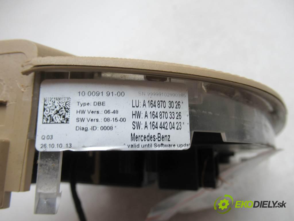 Mercedes-Benz ML II W164 LIFT 2011 201kW 3.5B 272KM 08-11 3498 světlo ...