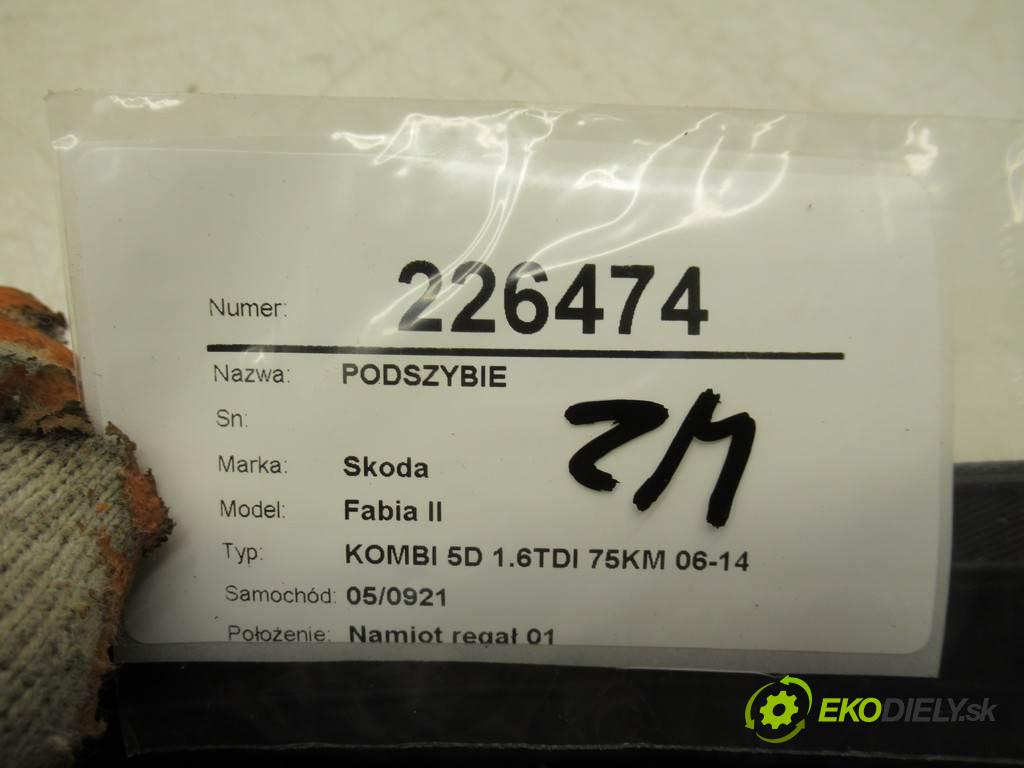 Skoda Fabia II 2011 55 kw KOMBI 5D 1.6TDI 75KM 06-14 1600 torpédo plast ...