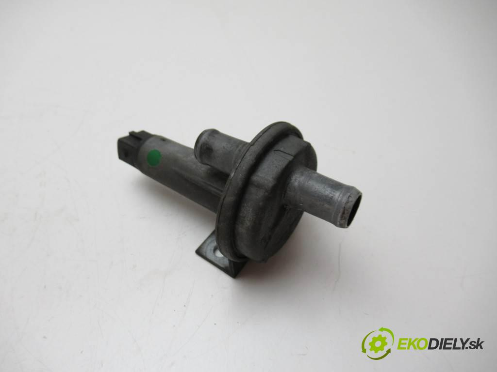 Volkswagen Audi - prívod vzduchu 049133453E 0280140164 | EkoDiely.sk