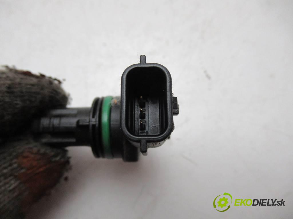 Renault Clio IV 2017 66 kW KOMBI 5D 0.9 TCE 76KM 12-19 898 snímač ...