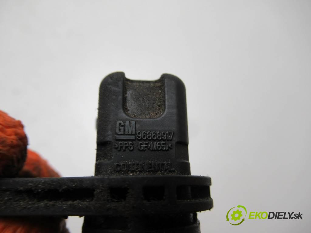 Chevrolet Orlando 2011 120 kW 2.0VCDI 163KM 10-18 2000 Snímač pozície ...