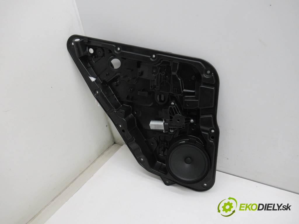 Mercedes-Benz A W176 2015 HATCHBACK 5D 1.6B 102KM 12-18 1600 ...