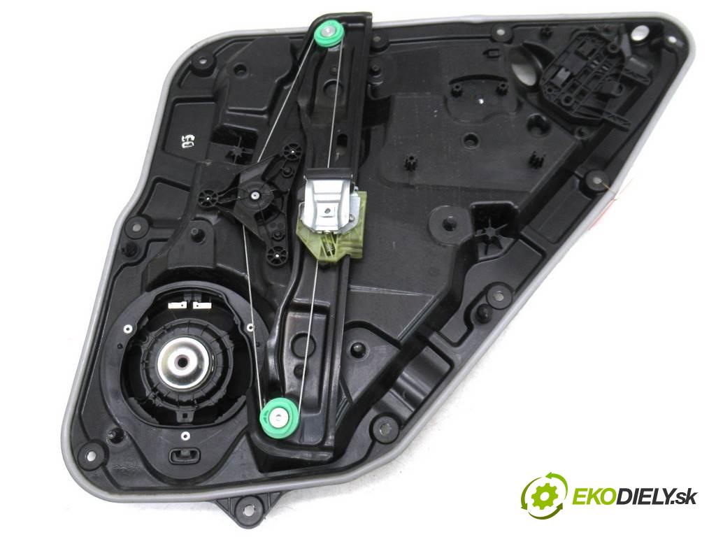 Mercedes-Benz A W176 2015 HATCHBACK 5D 1.6B 102KM 12-18 1600 ...