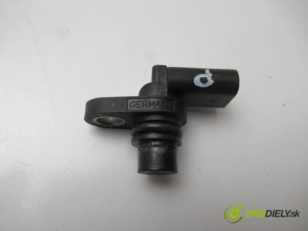 Mercedes-Benz A W176 HATCHBACK 5D 1.6B 102KM 12-18 Snímač pozície ...