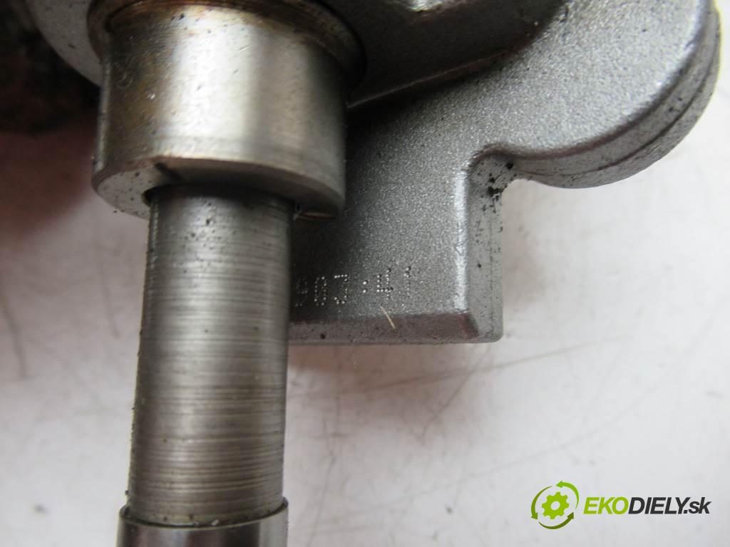 Mercedes-Benz A W176 HATCHBACK 5D 1.6B 102KM 12-18 napínací ...