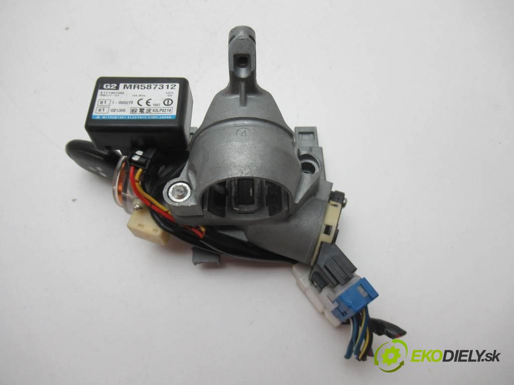 Mitsubishi Outlander I 2007 100 kW 2.0B 136KM 01-08 2000 spínačka ...