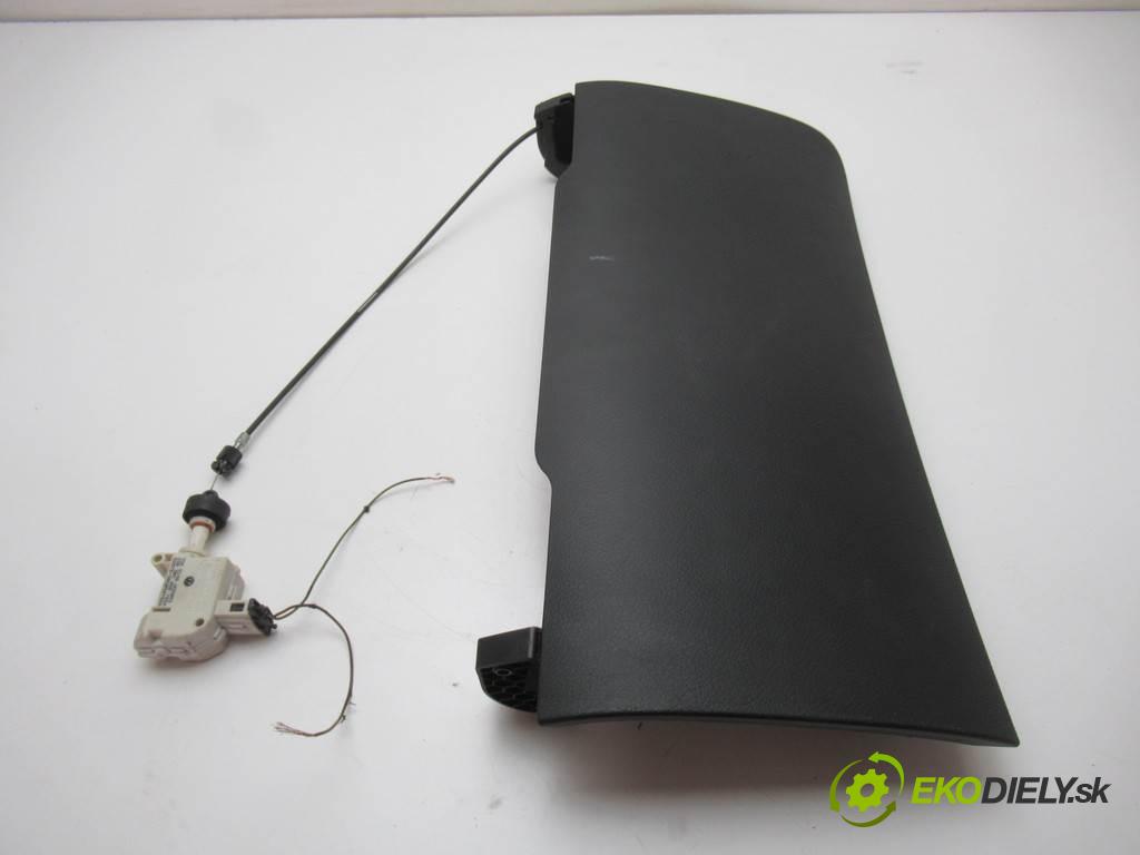 Audi A6 C6 QUATTRO KOMBI 5D 3.0TDI 233KM 04-08 Dvierka odkladacia ...