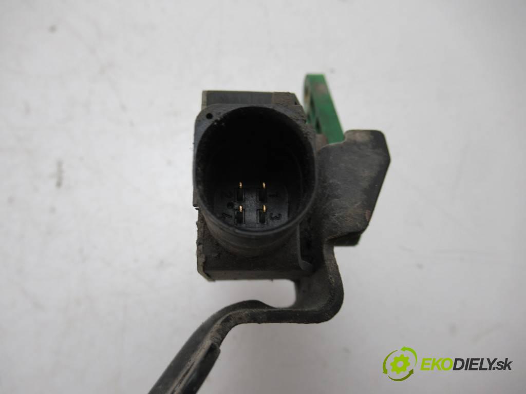 Audi A6 C6 LIFT KOMBI 5D 240KM 08-11 Snímač nastavenia XENON 4F0616572D ...