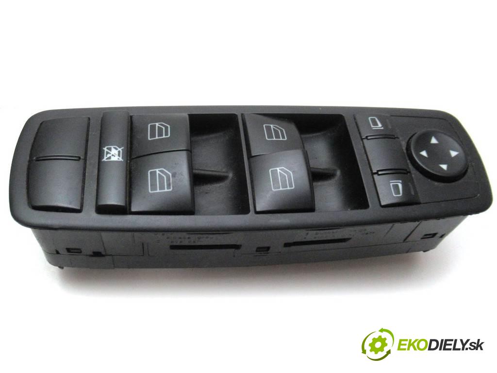 Mercedes-Benz ML II W164 2005 173 kW 3.5B 272KM 05-08 3500 Prepínač ...