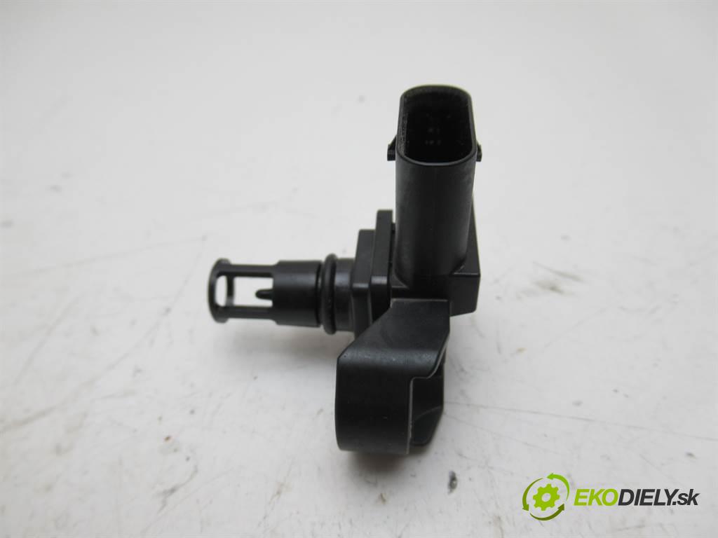 BMW 2 F22 F23 COUPE 1.5i 136KM 14- Snímač tlaku zosilnenie 8637897 ...