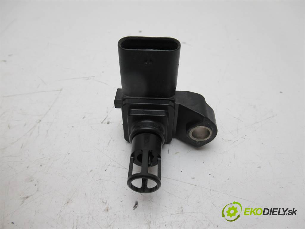 BMW 2 F22 F23 COUPE 1.5i 136KM 14- Snímač tlaku zosilnenie 8637897 ...